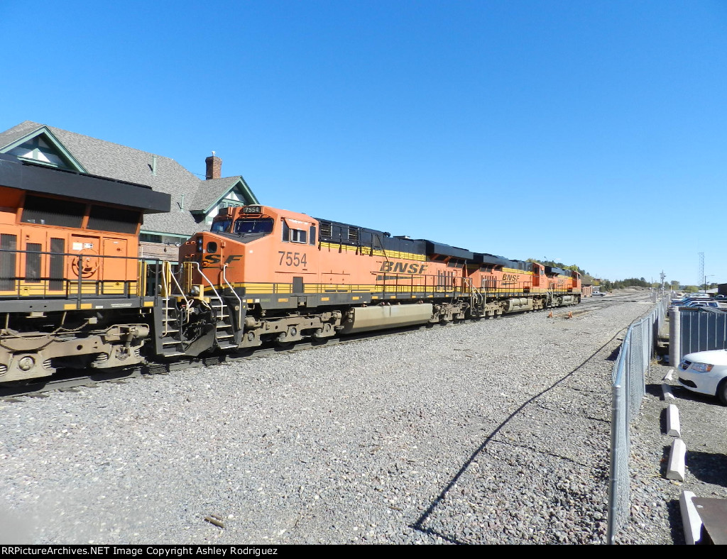 BNSF 7554